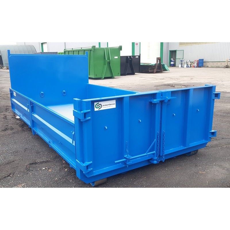 Avril 2023 : benne à ridelles TP avec côté fixe, fabrication Ambert Bennes